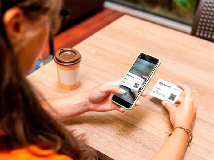 How to Create QR Code Business Cards - Solopress UK